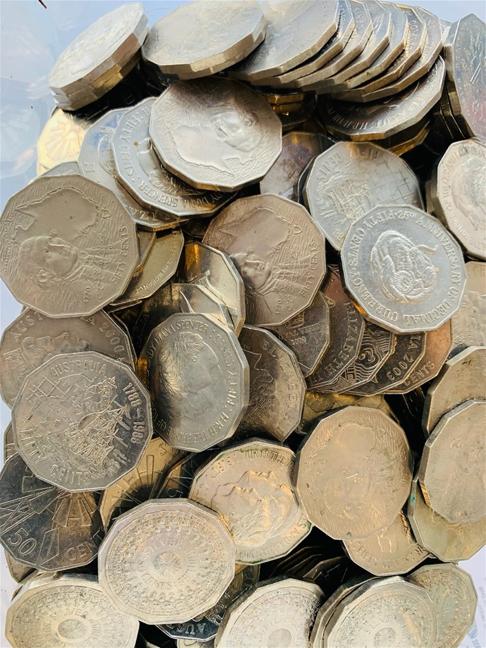 Lot of commemorative 50 cent pieces Approx 320 items All coins appear Auction (0131-8018884 ...
