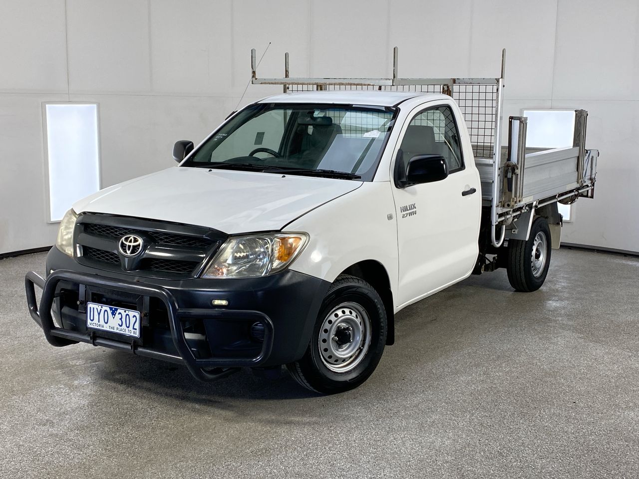 2007 Toyota Hilux 4X2 WORKMATE TGN16R Manual Cab Chassis Auction (0001 ...