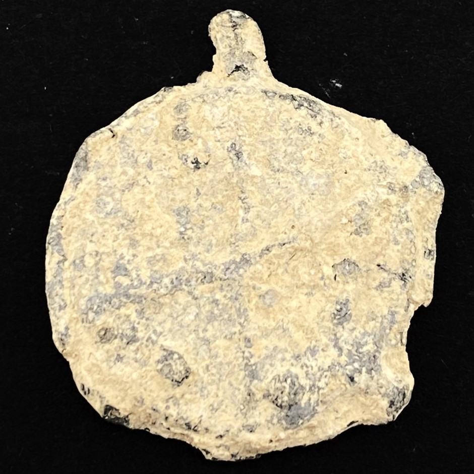 CLOTH SEAL FEATURING AN INTACT PROTRUDING SECTION AND CROSS DESIGN ...