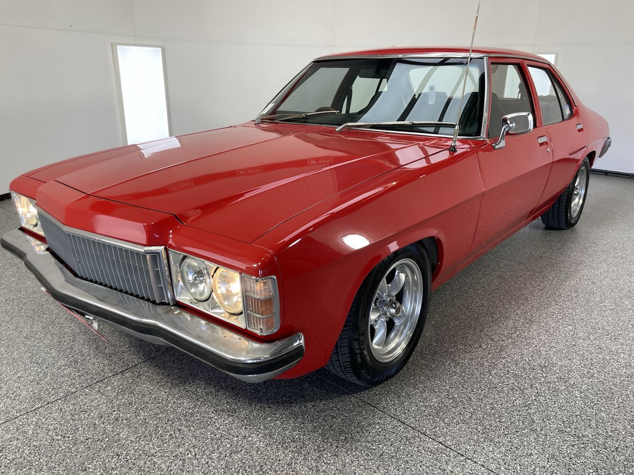 1979 Holden HZ Kingswood V8 Automatic Sedan Auction (0001-50709297 ...