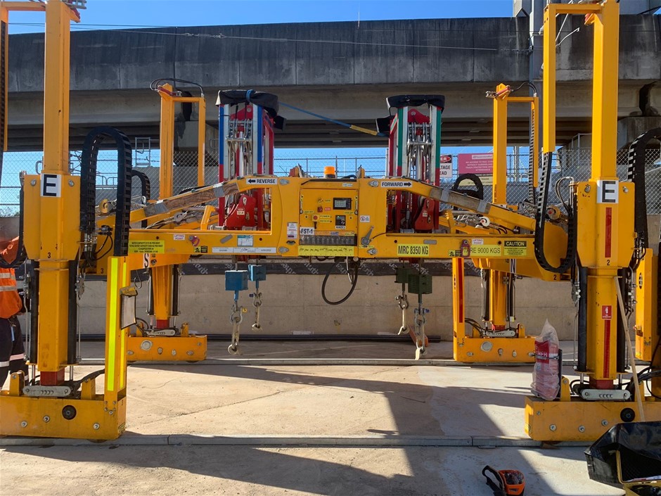 Floating Slab Track (FST) Handler/Gantry Auction (0001-7055912) | Grays ...