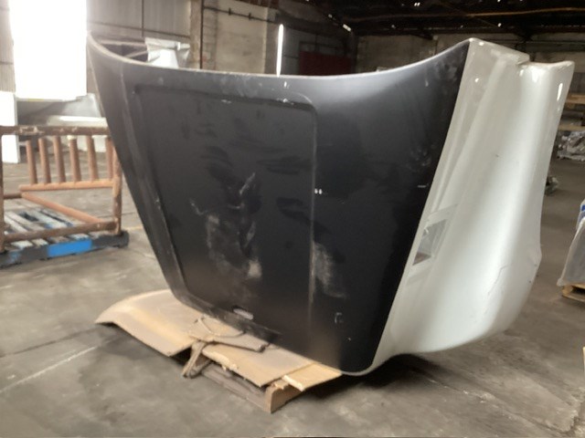 Iveco Power Star Fibreglass Bonnet Auction (0056-8019089) | Grays Australia