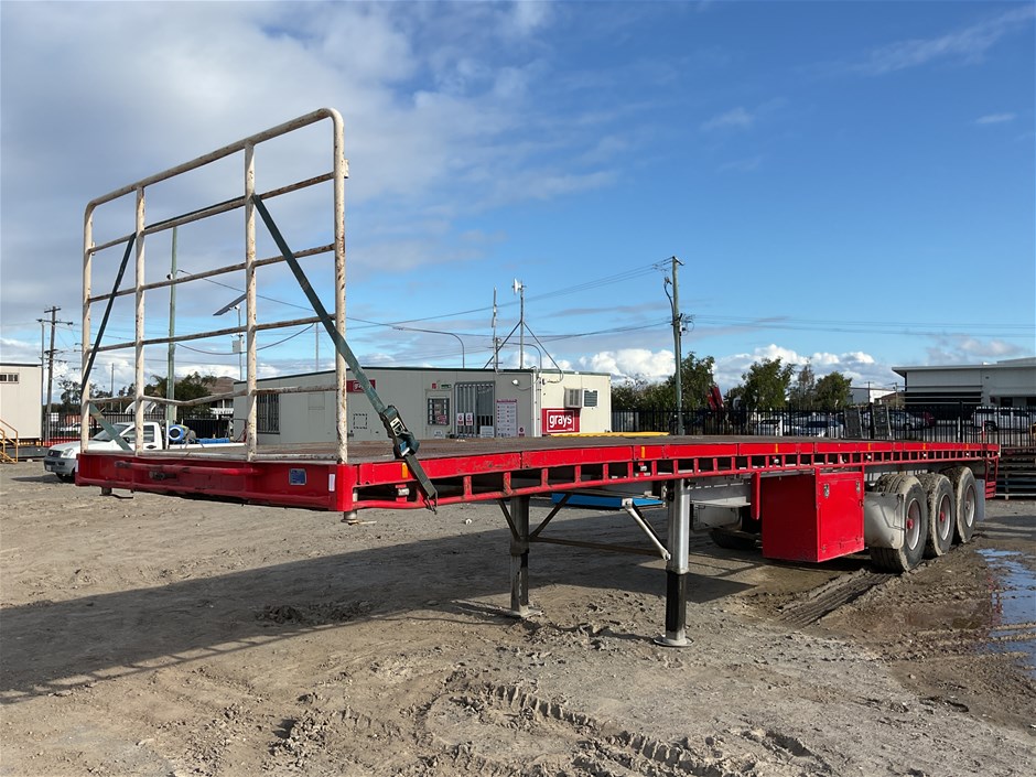 1985 Freighter Triaxle Flat Top Trailer Auction (0002-7053792) | Grays Australia