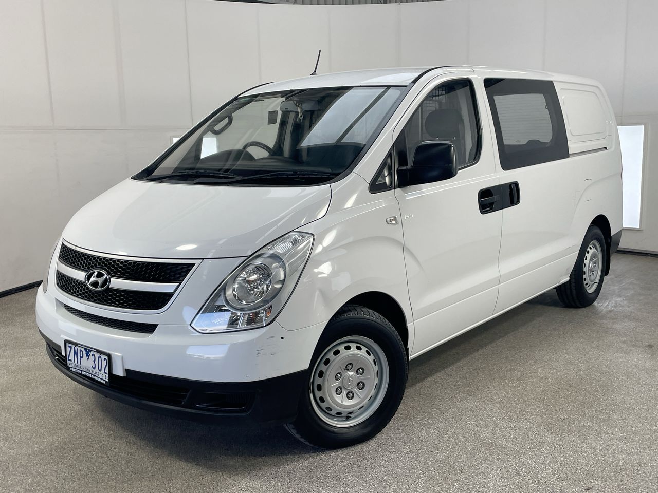 2012 Hyundai iLOAD TQ Turbo Diesel Automatic Van Auction (0001-21033614) | Grays Australia