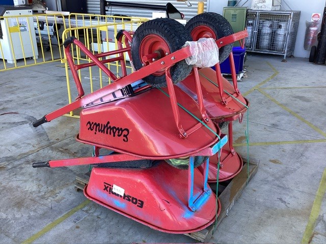 4 Easymix Metal Wheelbarrows Auction (0003-9054228) | Grays Australia