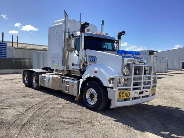 2016 Mack CLX Super Liner 6 x 4 Prime Mover Truck (131T) Auction (0010 ...