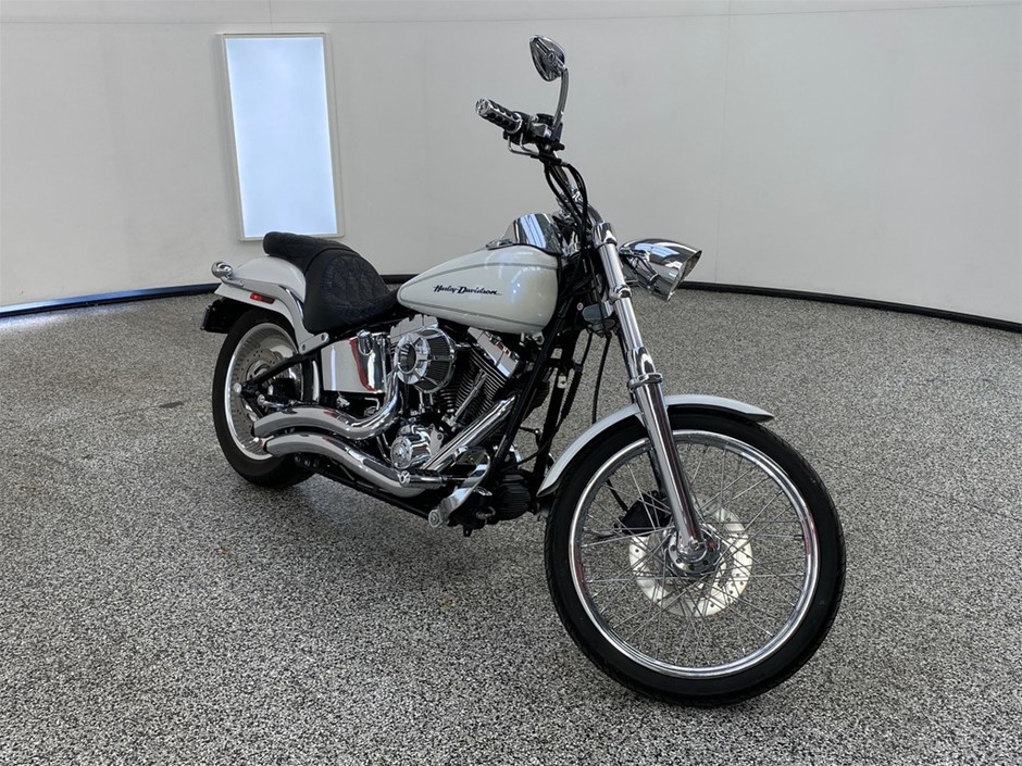 2005 Harley Davidson FXSTDI Softail Deuce Auction (0001-70006806 ...