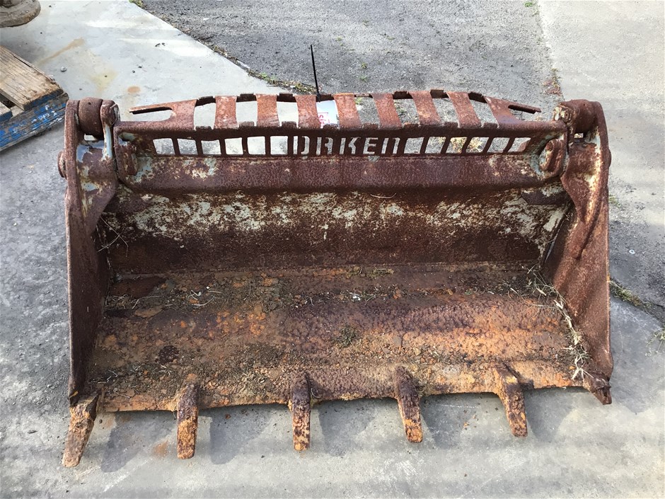 Used 4 IN 1 Bucket (Scrap Only) Auction (0142-5057793) | Grays Australia