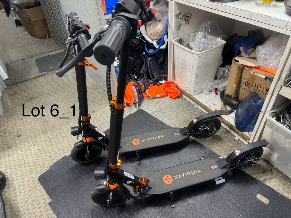 E Scooter Handler