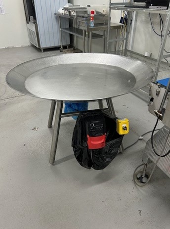 Turntable Work Station with Motor Auction (0006-3030350) | Grays Australia