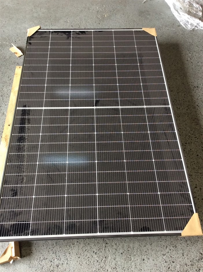 2 x Trinasolar TSM-430NEG9R.28 Crystalline Silicon Photovoltaic Modules Auction (0014-2561056 ...