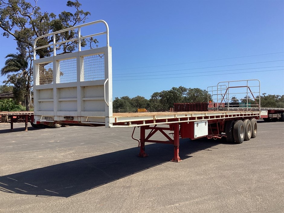 1985 Howard Porter Triaxle Flat Top Trailer Auction (0012-9054334 ...