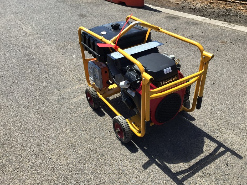 Powerlite Generator Auction (0041-3031535) | Grays Australia