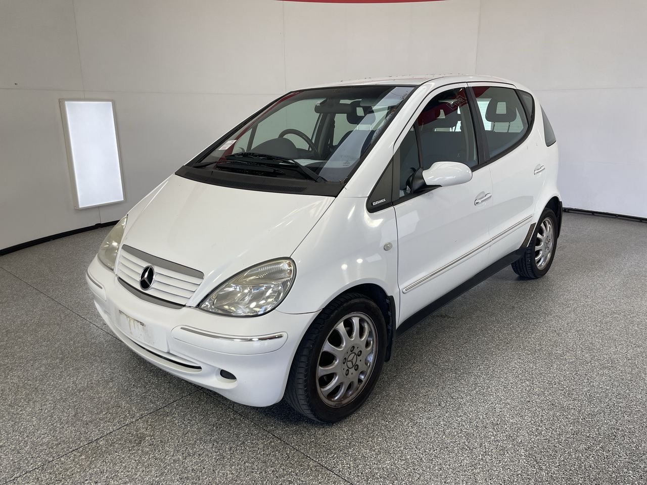 2002 Mercedes Benz A190 Avantgarde W168 Automatic Hatchback Auction ...