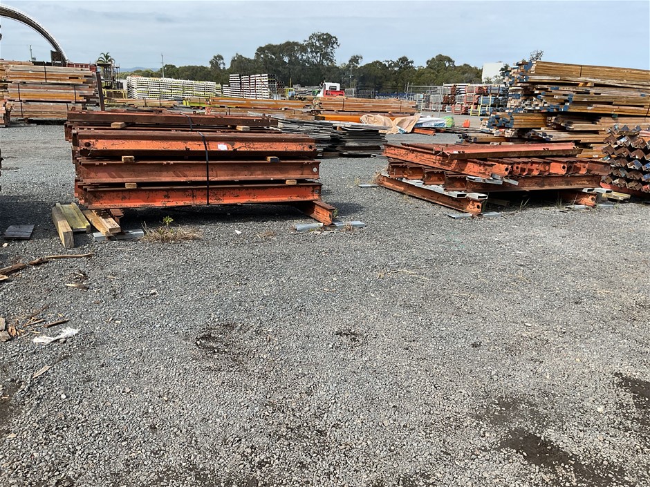 Steel Dog-Bone Pillars Auction (0100-7053824) | Grays Australia