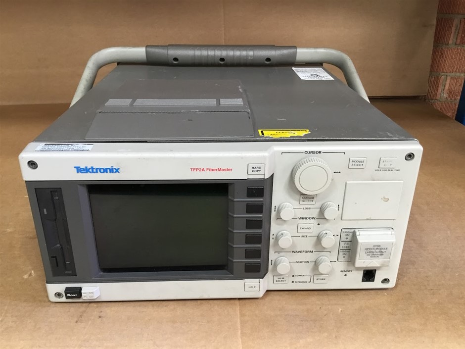 Tektronix TFP2A FiberMaster Optical Time-Domain Reflectometer Auction ...