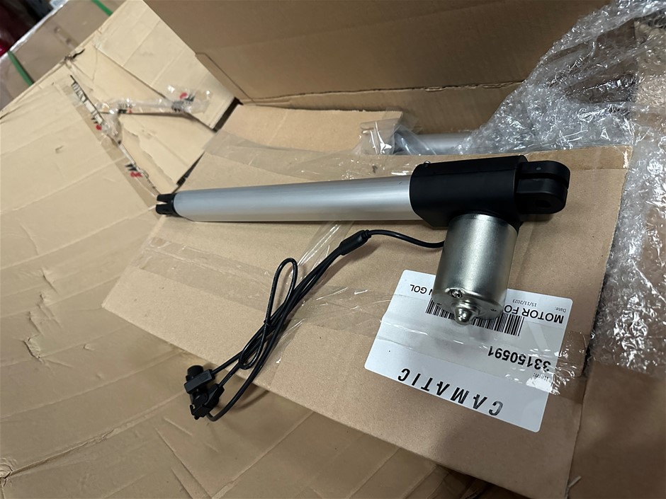 5x Camatic Motors for Recliners Auction (0194-3030940) | Grays Australia