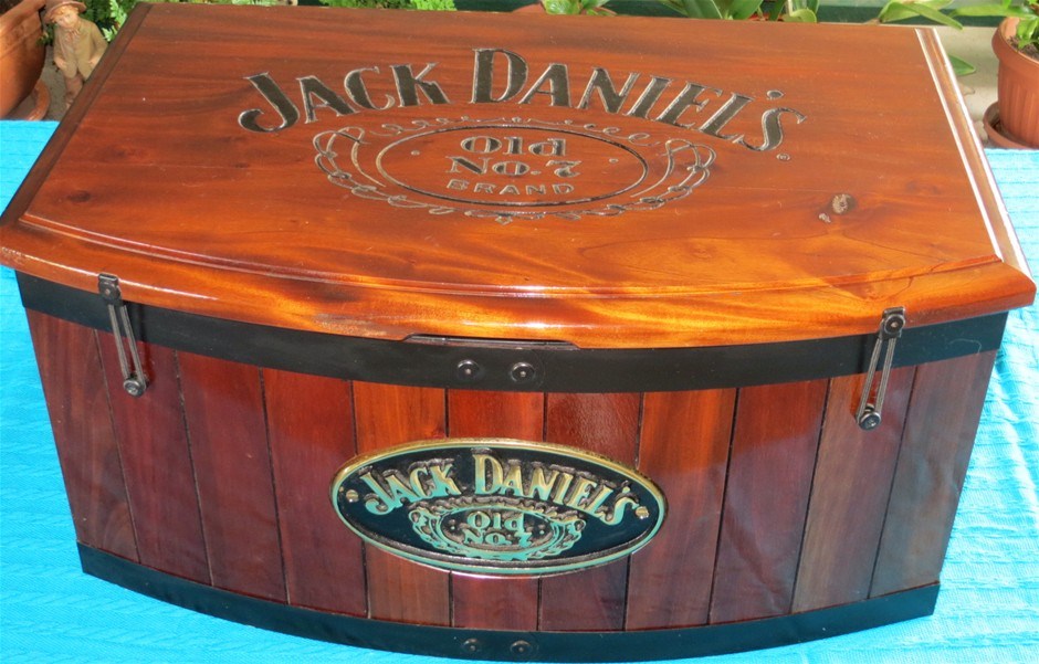Jack Daniels Pub Art limited edition unused timber esky. Auction (0001 ...