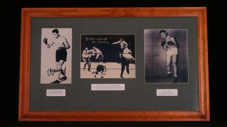 Signed Max Schmeling And Joe Louis B/W Photos (2x Signatures) Auction ...