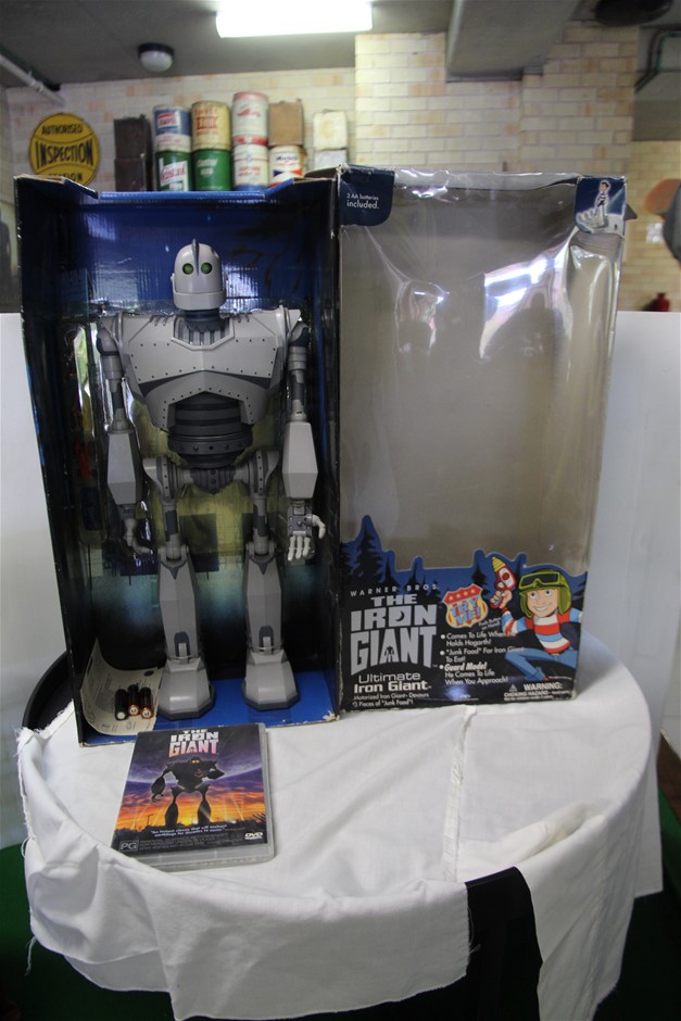 Trend master The Iron Giant Ultimate Iron Giant Robot Toy Auction (0055 ...