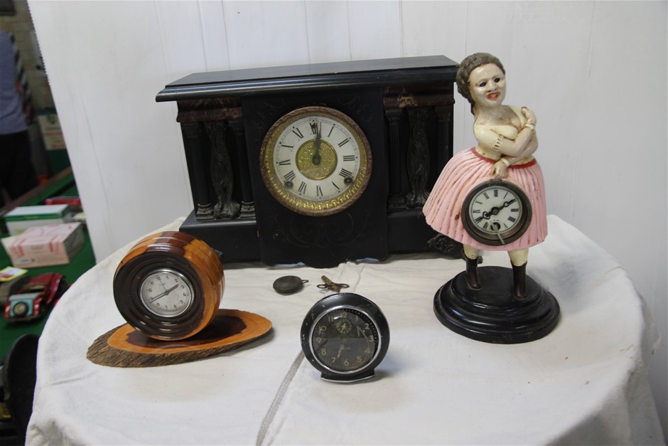 4x Assorted Vintage Desk Clocks Auction (0123-5058207) | Grays Australia