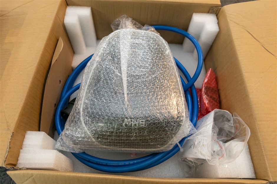 BMW 61 90 5 A1E 1B1 Unused Electric Car Charger Kit Auction (0066 ...