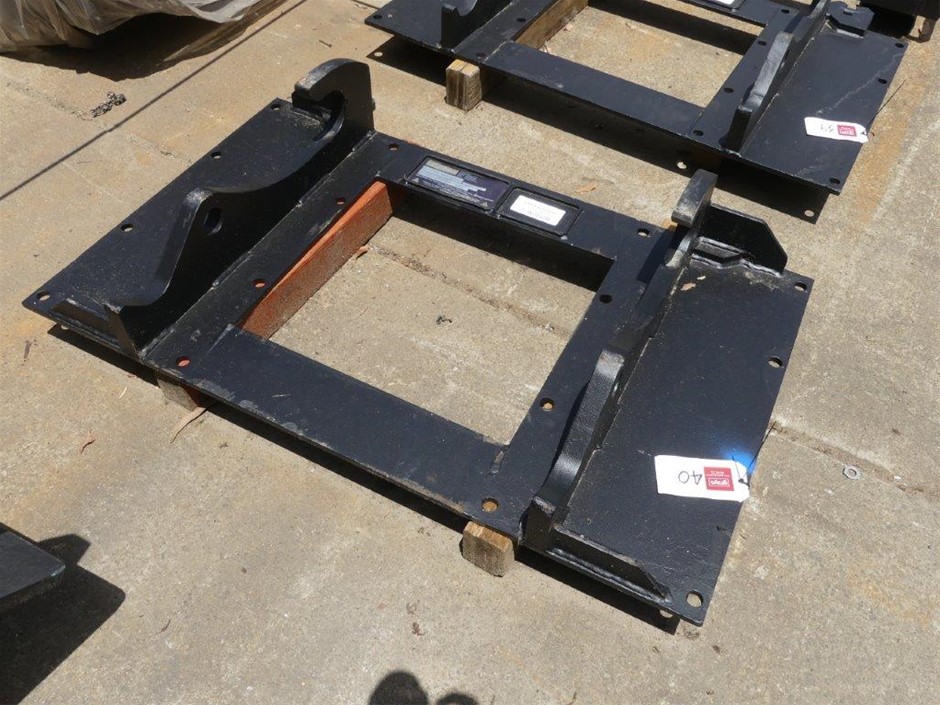 Telehandler Hitch to Suit Haulotte Telehandler Auction (0040-5058641 ...