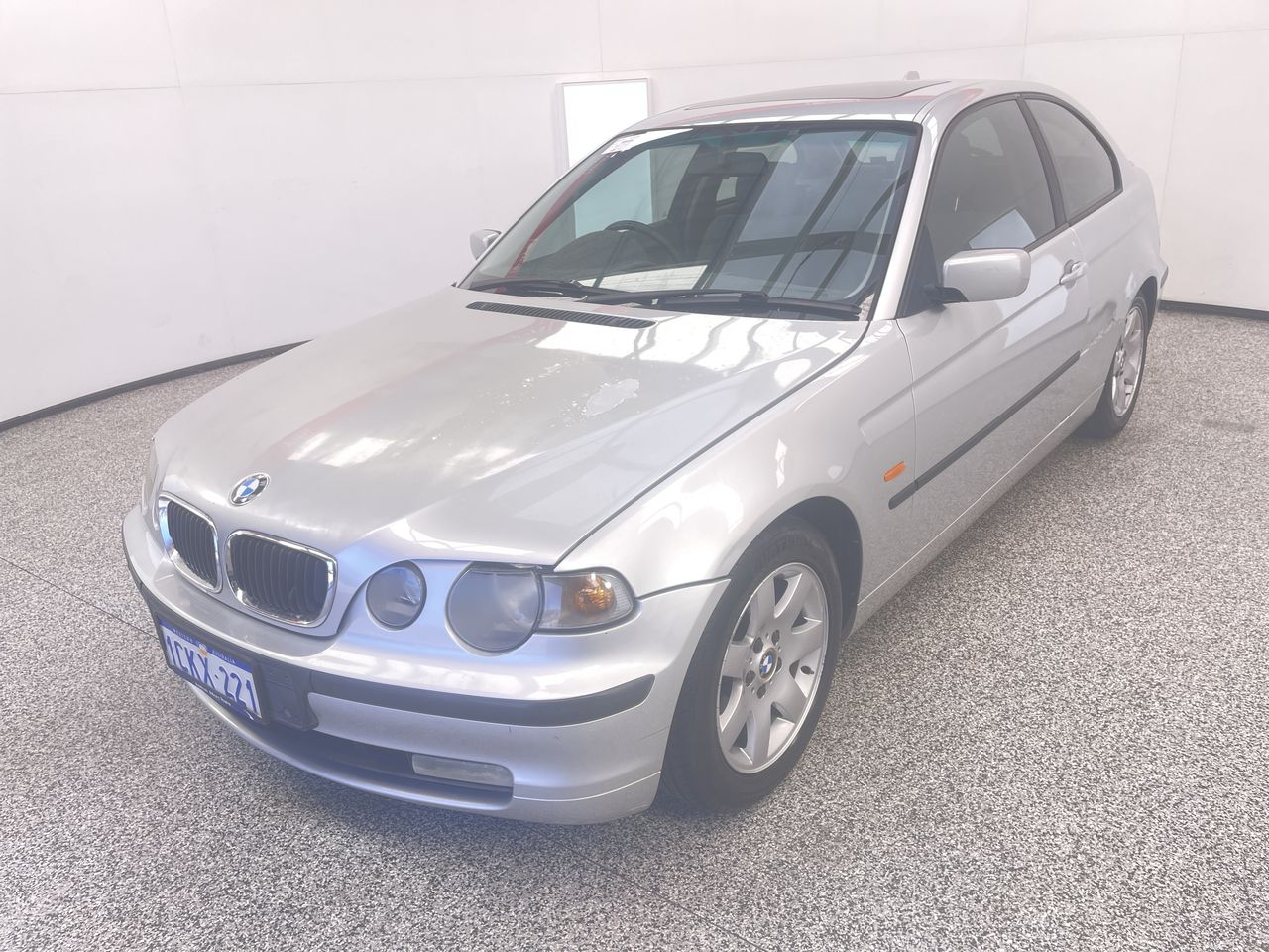 2002 BMW 318ti E46 Automatic Hatchback Auction (0001-9055740) | Grays ...
