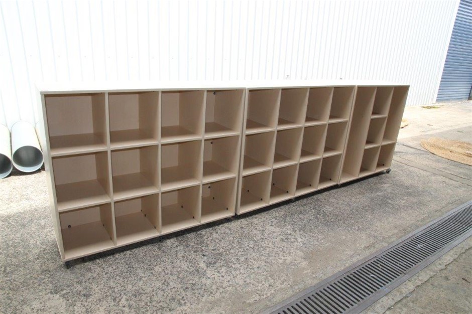 3x Mobile Student Bag Storage Units Auction (0063-5058731) | Grays ...