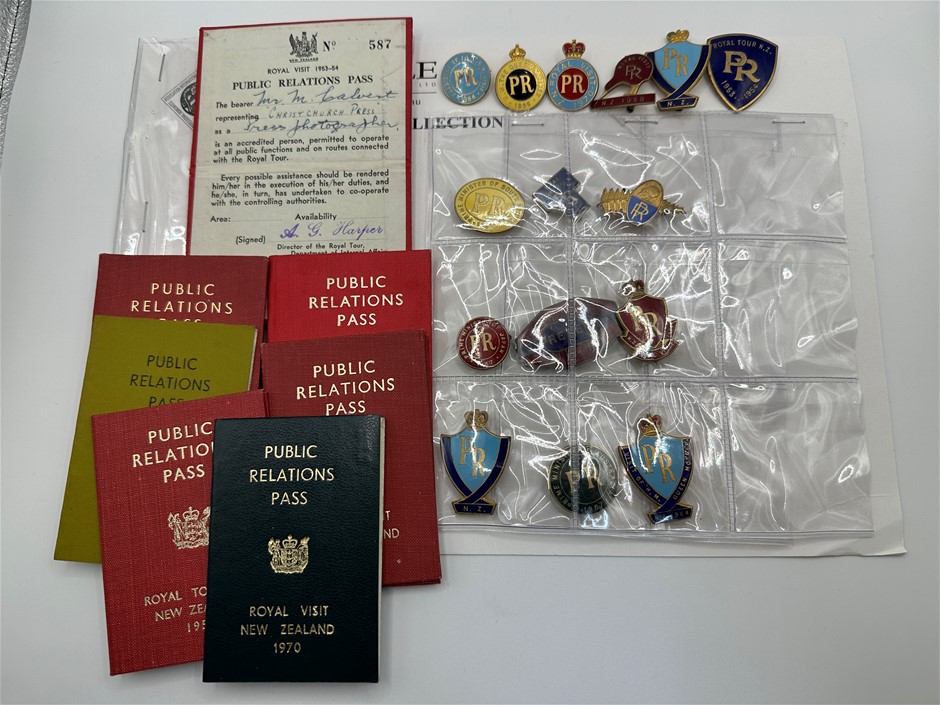 Approx. 22 x assorted PR, Royal and State Visits, badges and passes ...