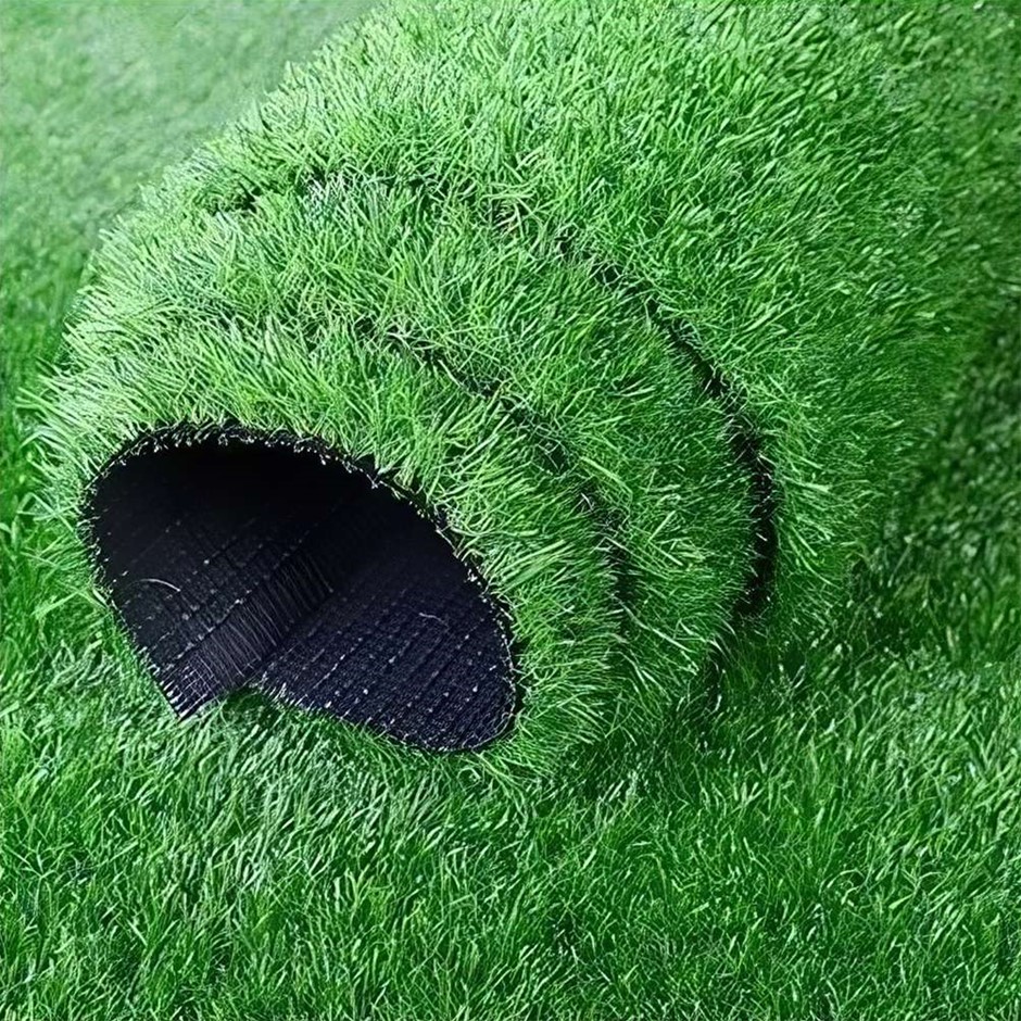 Artificial Grass, 35mm thickness, Brand New, DIY: Heavy Duty Auction ...