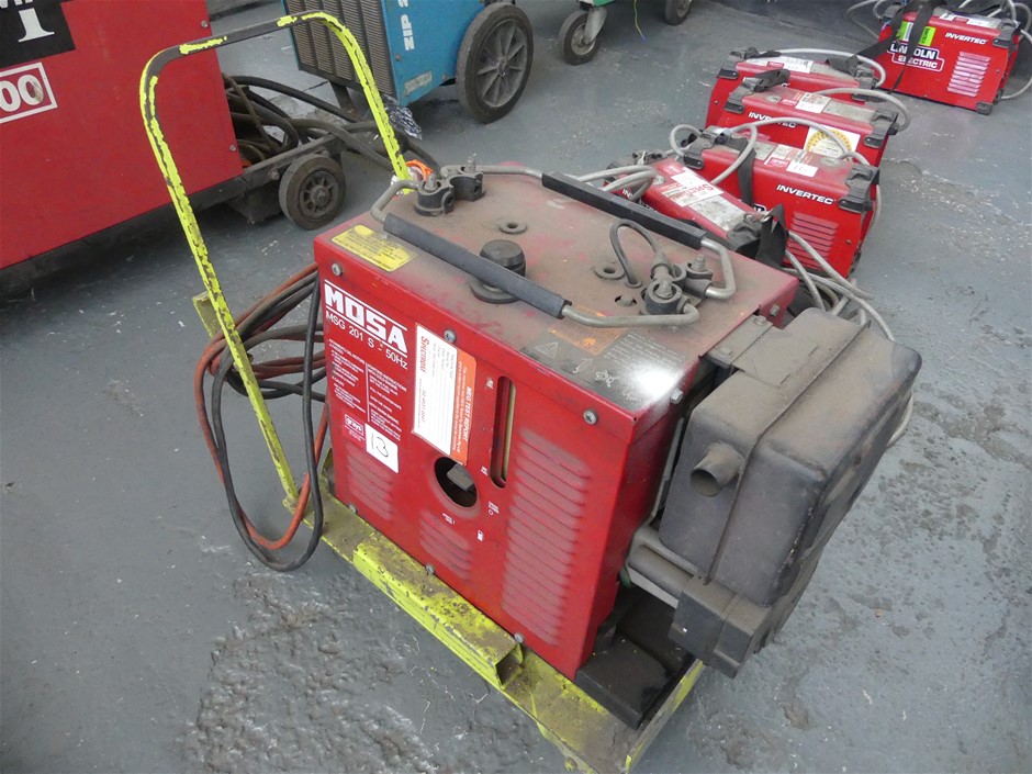 Mosa MSG 201 S 50Hz Petrol Powered Arc Welder Generator Auction (0013 ...