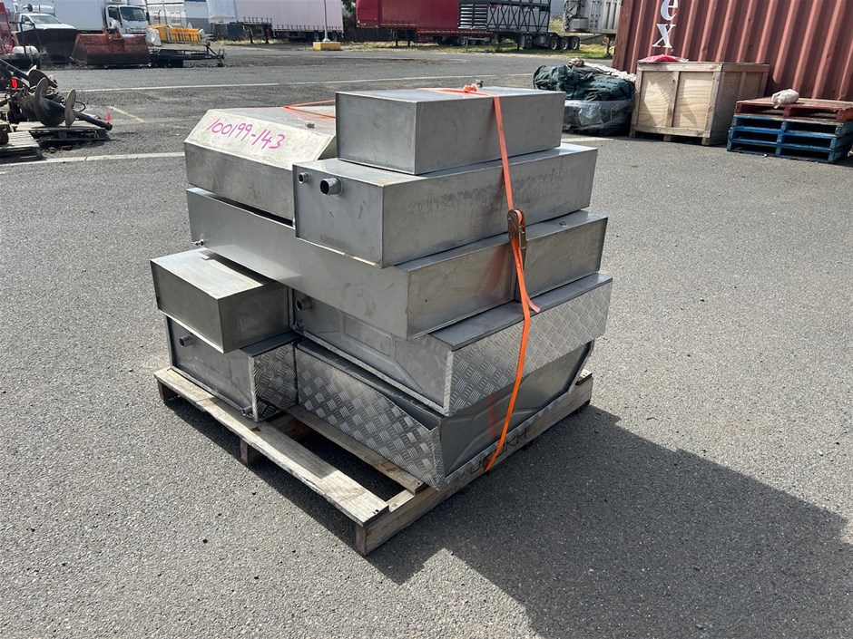 9 x Assorted Stainless Steel Tanks Auction (0006-21041045) | Grays ...