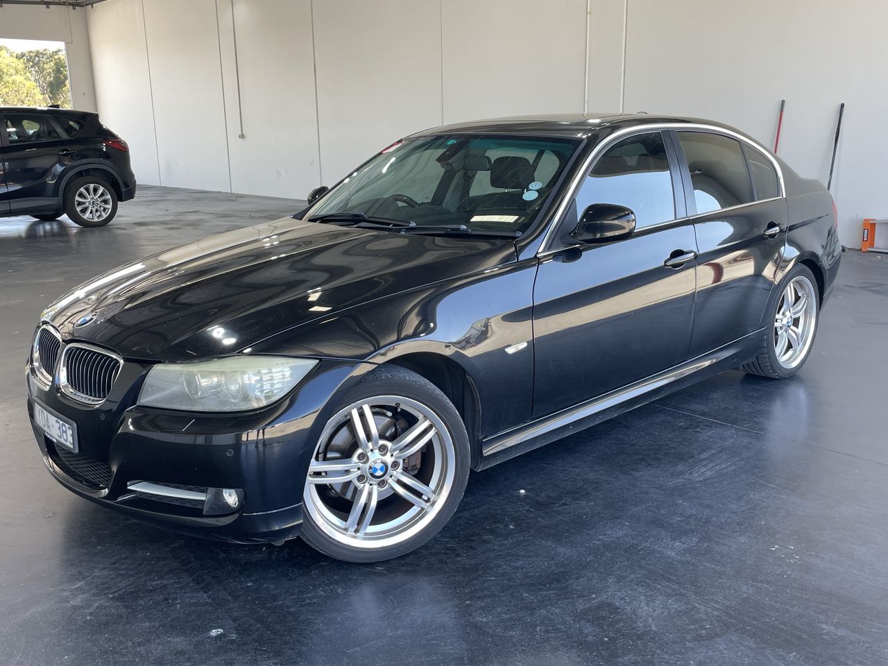 BMW 3 Series 320i EXEC. E90 Automatic Sedan Auction (0001-21042224 ...