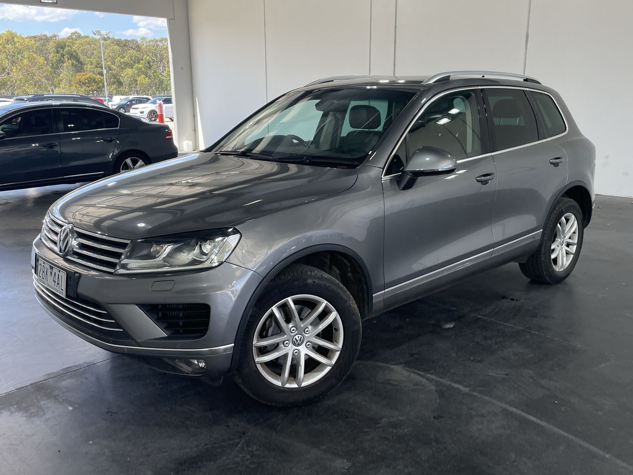 2016 Volkswagen Touareg 150TDI ELEMENT 7P Turbo Diesel AT - 8 Speed ...