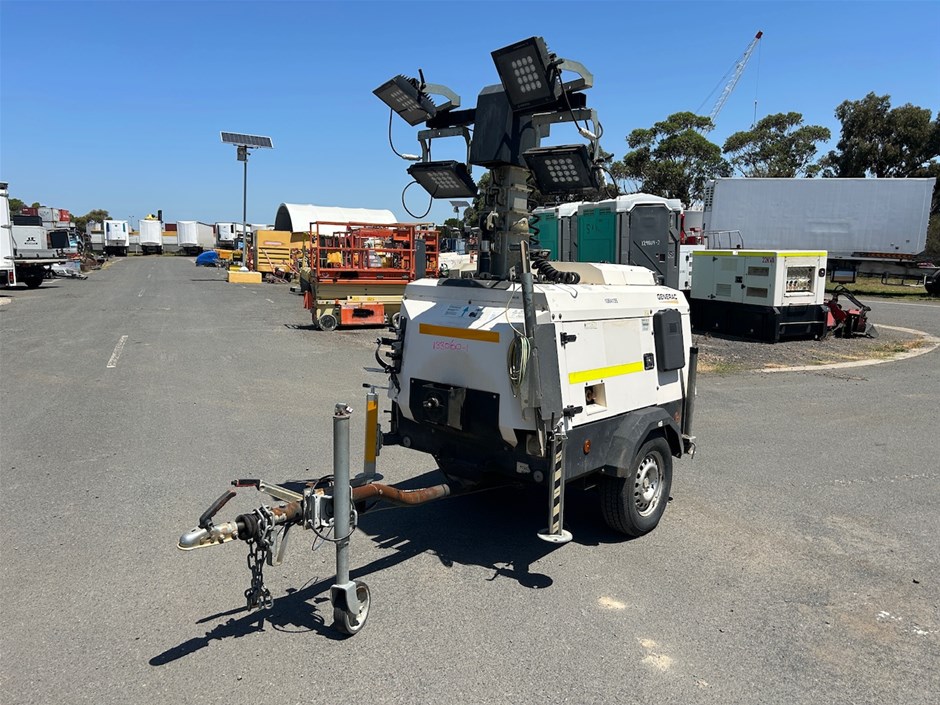 2018 Generac LED 4 Head Hybrid Light Tower Auction (0031-3031535 ...