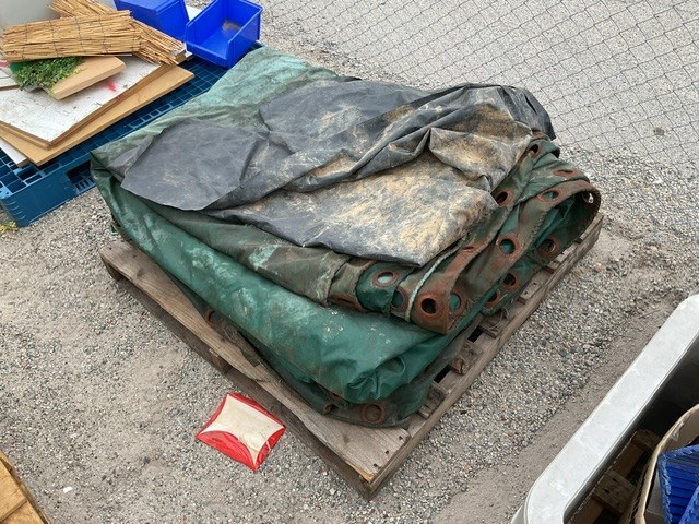 Large Green Tarpaulin Auction (0057-9057140) | Grays Australia