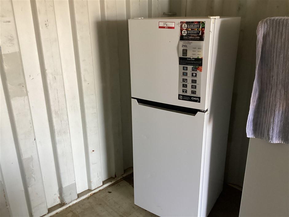CHIQ 216 Litre Fridge/Freezer Auction (0116-7055791) | Grays Australia