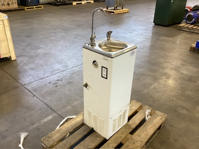 Zip Economaster Water Chiller Unit Auction (0023-8019864) | Grays Australia