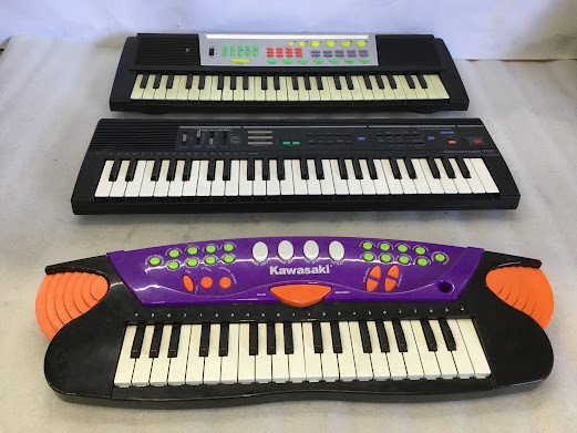 Realistic Concertmate 750/Kawasaki Mixed Brand Electronic Keyboard ...