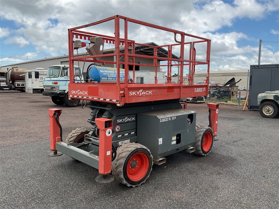 2018 Skyjack SJ6832RT Scissor Lift Auction (0003-8019845) | Grays Australia