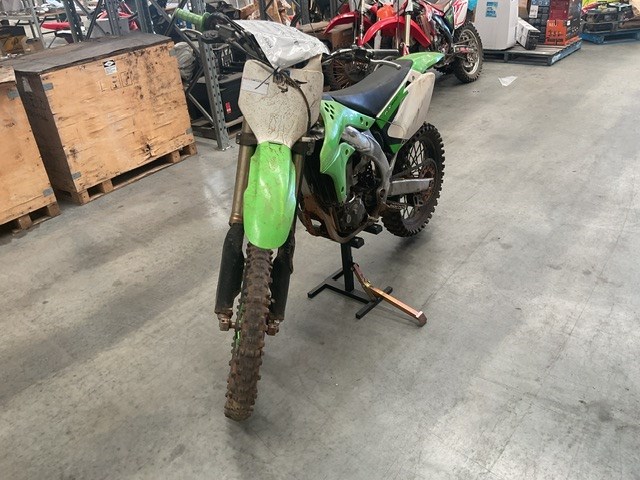 Kawasaki Unknown Motorcycle Auction (0001-9057238) | Grays Australia