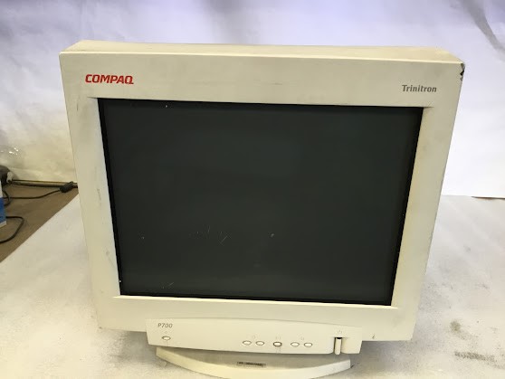 Compaq P700 17" Color Monitor Auction (0013-2565734) | Grays Australia