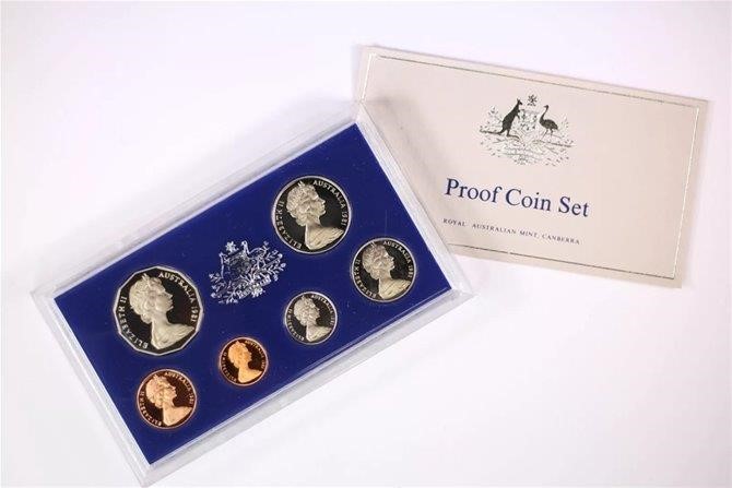 1981 Australia Six Coins Queen Elizabeth Proof Set Auction (0006 ...