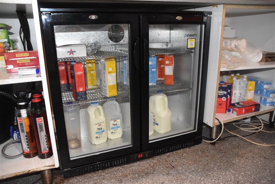 DEVANTI Fridge, Under-Bench Mounted Auction (0062-5059219) | Grays ...