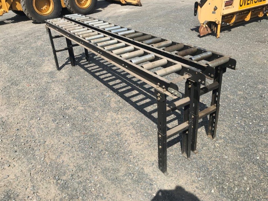 2x Steel Roller Beds Adjustable Height Auction (0018-3032389) | Grays ...