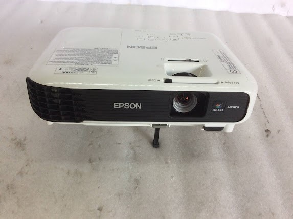 Epson EB-S130 H716B 3LCD Projector Auction (0044-2566349) | Grays Australia