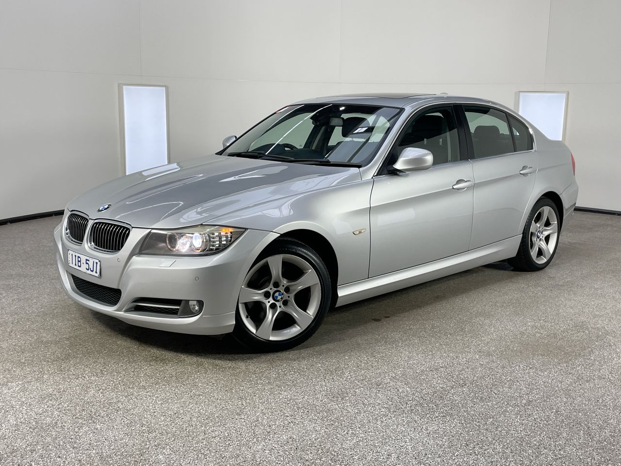 2010 BMW 3 20d Lifestyle E90 Turbo Diesel Automatic Sedan Auction (0001 ...