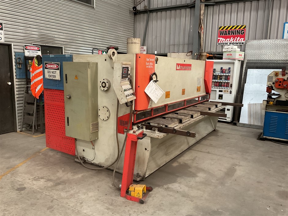 Metal Master Hydraulic Shear Auction (0011-3032825) | Grays Australia