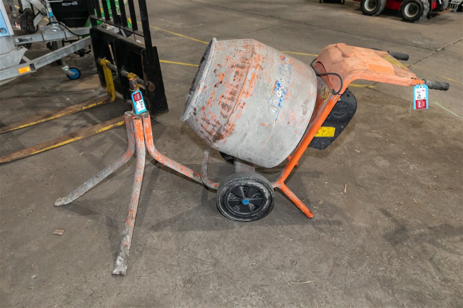 Alfred Belle Minimix 150 Tip-up Cement Mixer (Electric) Auction (0340 ...